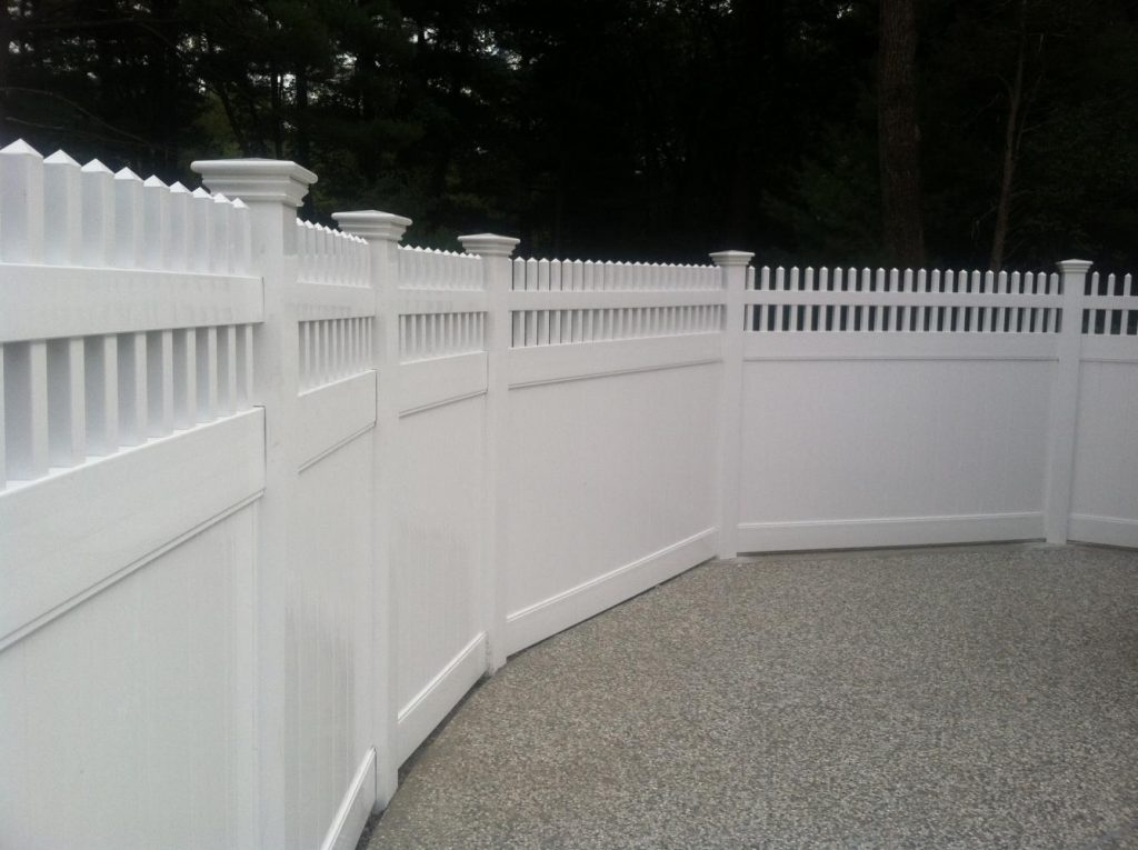 Speke top fence with federation style caps - Reliable Fence